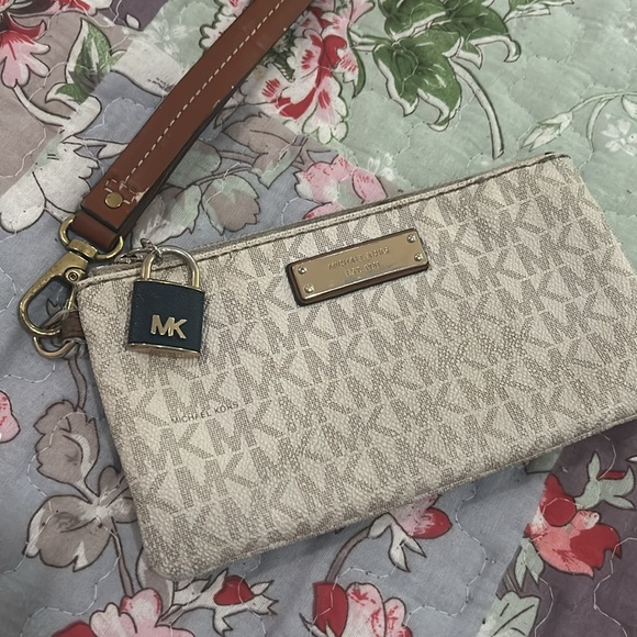 Michael Kors | Bags | Mk Wallet | Poshmark